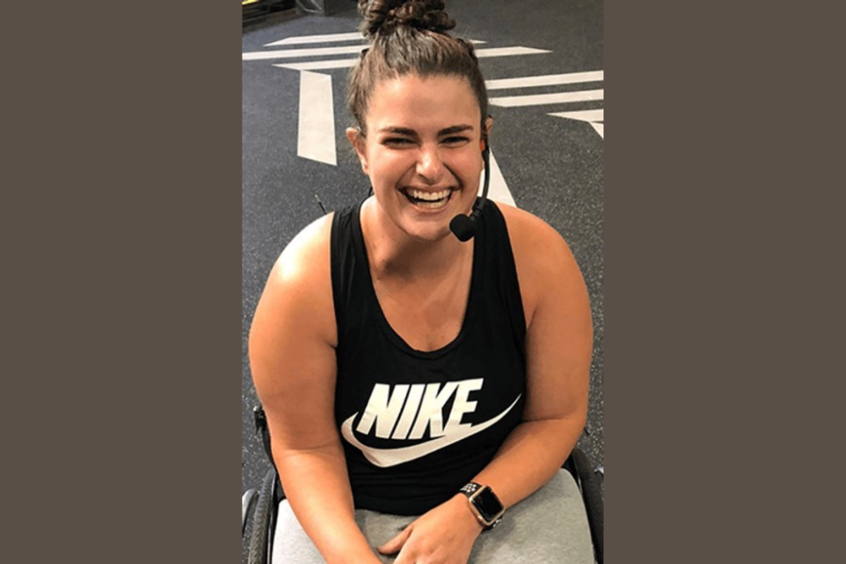 Sunday Morning Workout with Coach Steph (Online) - JewishPhoenix